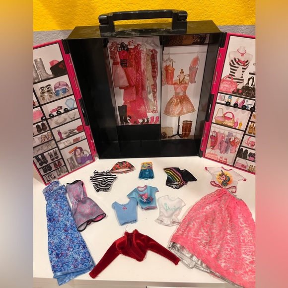 Barbie | Toys | Barbie Closet Wardrobe Carrying Travel Case With ...